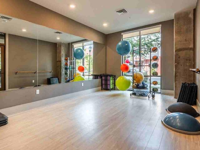 The Village at Commonwealth 3 Bedroom Apartment for Rent at 1308 Lorna St, Charlotte, NC 28205 Commonwealth