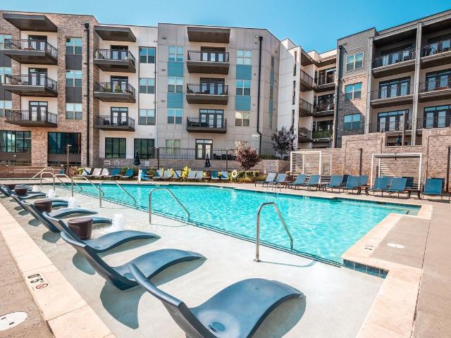 The Village at Commonwealth 1 Bedroom Apartment for Rent at 1308 Lorna St, Charlotte, NC 28205 Commonwealth