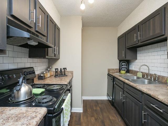 The Village at Crestview Apartments 1 Bedroom Apartment for Rent at 1598 Crestview Dr, Nashville, TN 37115 Alta Loma