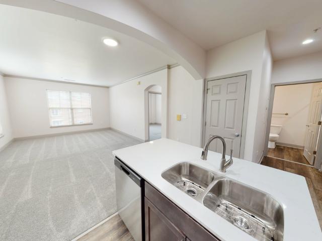 The Village at Stetson Square 2 Bedroom Apartment for Rent at 3010 Eden Ave, Cincinnati, OH 45219 Corryville