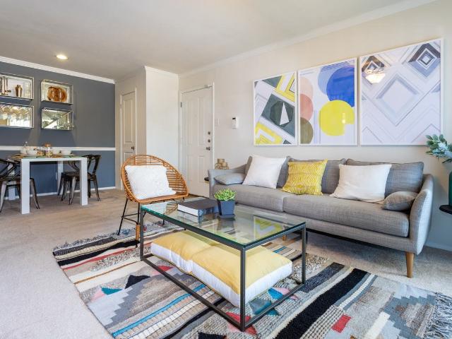 The Village Dallas 1 Bedroom Apartment for Rent at 5605 Village Glen Drive, Dallas, TX 75206