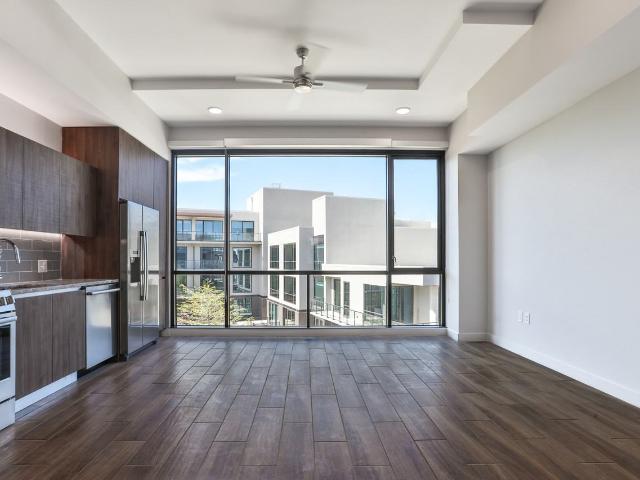The Village Dallas 2 Bedroom Apartment for Rent at 5605 Village Glen Drive, Dallas, TX 75206