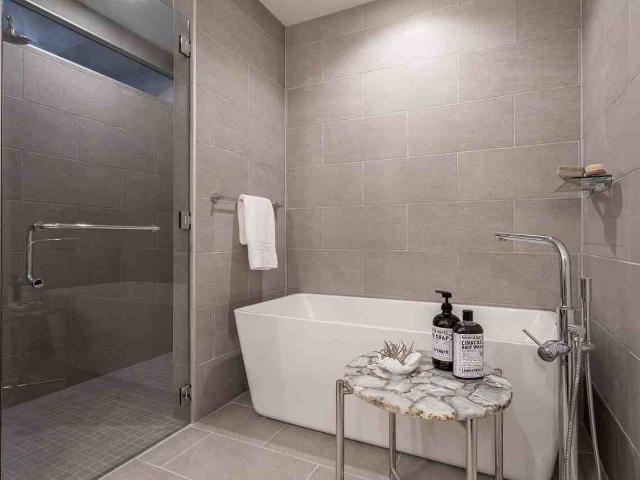 The Village Drey 2 Bedroom Apartment for Rent at 8200 Southwestern Blvd, Dallas, TX 75206