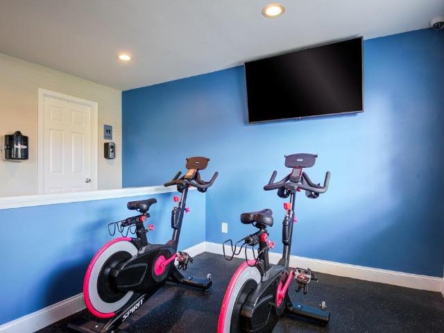 The Village of Chartleytowne Apartments and Townhomes 2 Bedroom Apartment for Rent at 401 Chartley Park Rd, Reisterstown, MD 21136 Reisterstown