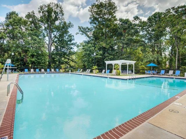 The Village of Chartleytowne Apartments and Townhomes 2 Bedroom Apartment for Rent at 401 Chartley Park Rd, Reisterstown, MD 21136 Reisterstown