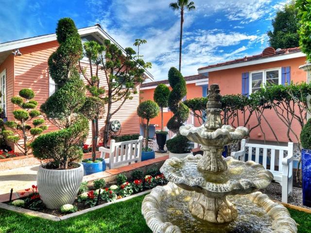 The Villas of Laguna Beach Studio Apartment for Rent at 212 Pacific Coast Highway, Laguna Beach, CA 92651 Main Beach