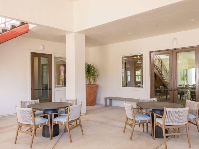 The Villas at Ellis Manor 2 Bedroom Apartment for Rent at 7355 N Willow Ave, Fresno, CA 93720 Woodward Park