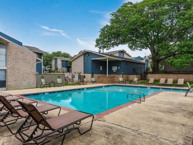 The Villas at Sierra Vista Studio Apartment for Rent at 2819 Las Vegas Trl, Fort Worth, TX 76116 Western Hills North