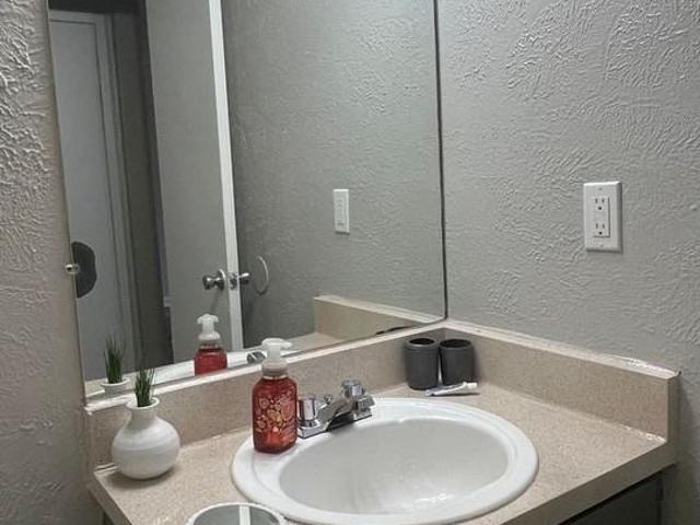 The Villas @ Hope Valley 1 Bedroom Apartment for Rent at 1337 E 61st St, Tulsa, OK 74136 Heller Park