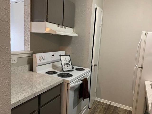 The Villas @ Hope Valley 1 Bedroom Apartment for Rent at 1337 E 61st St, Tulsa, OK 74136 Heller Park