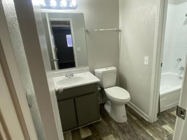 The Villas @ Hope Valley 2 Bedroom Apartment for Rent at 1337 E 61st St, Tulsa, OK 74136 Heller Park