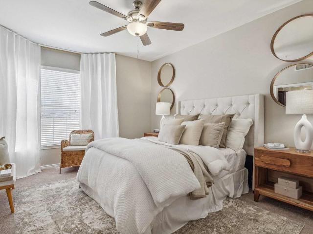 The Vine South 2 Bedroom Apartment for Rent at 2551 Hall Johnson Rd, Grapevine, TX 76051
