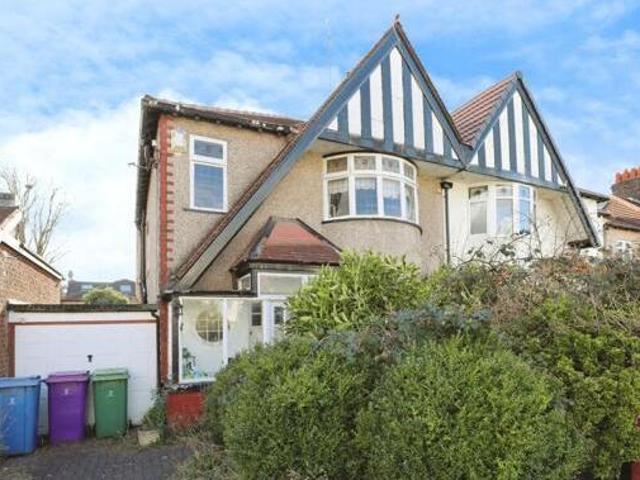 The Vineries, Liverpool, 3 Bedroom Semi detached