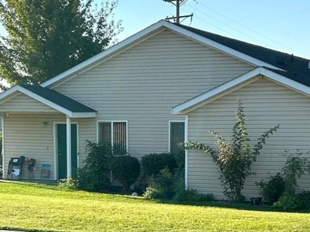 The Vineyards Apartment Homes 4 Bedroom Apartment for Rent at 2407 W Jay St, Pasco, WA 99301