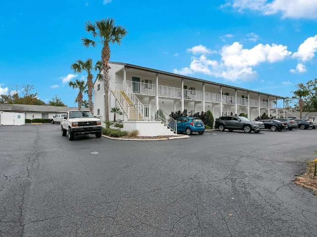 The Virginia Apartments 1 Bedroom Apartment for Rent at 380 Dora Ave, Tavares, FL 32778 St. Clair