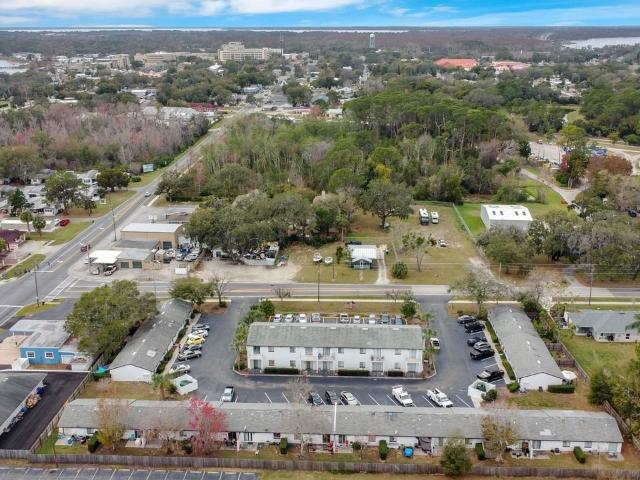 The Virginia Apartments 2 Bedroom Apartment for Rent at 380 Dora Ave, Tavares, FL 32778 St. Clair