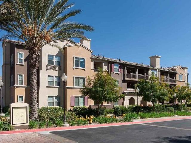 The Vistas of West Hills 2 Bedroom Apartment for Rent at 24015 Copper Hill Dr, Valencia, CA 91354