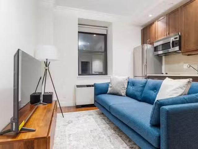 The York, 488 7th Ave, Garment District 2 Bedroom 1 Bath