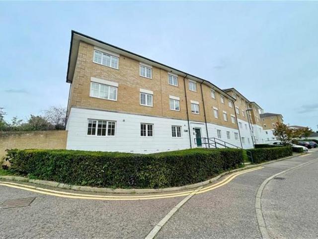 The Yard, Braintree, CM7 2 bed ground floor flat to rent £1,150 pcm £265 pw