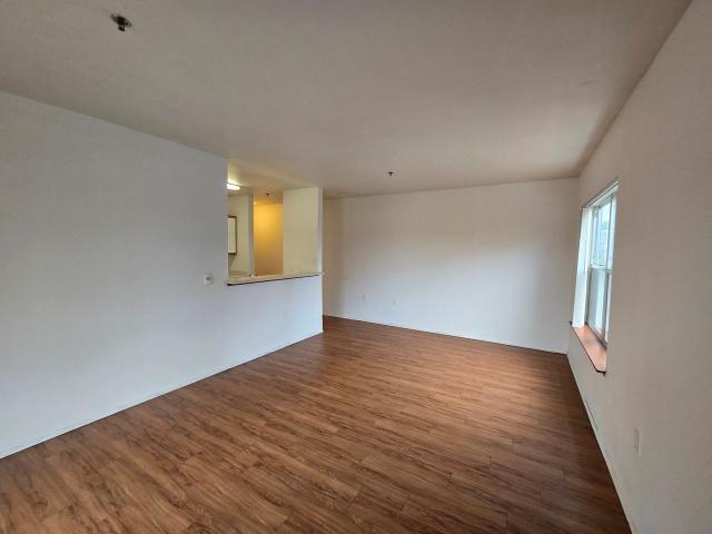 The Yards 2 Bedroom Apartment for Rent at 945 Nw Naito Pkwy, Portland, OR 97209 Old Town Chinatown