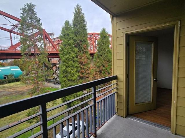 The Yards Studio Apartment for Rent at 945 Nw Naito Pkwy, Portland, OR 97209 Old Town Chinatown