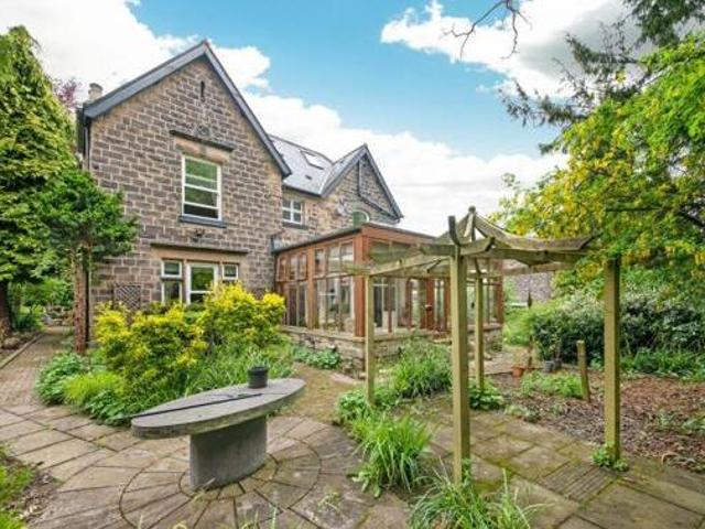 The Yews, Lidgett Lane, 5 Bedroom Detached