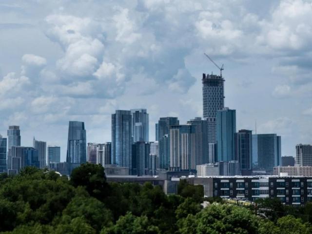 The Zenith 1 Bedroom Apartment for Rent at 1709 Burton Dr, Austin, TX 78741 Riverside