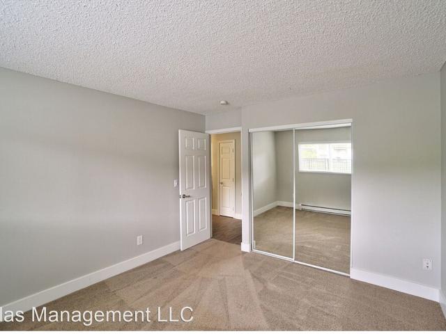 The Zimmer 1 Bedroom Apartment for Rent at 165 Sw Eastman Pkwy, Gresham, OR 97080 Holly Brook