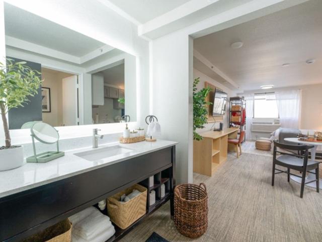 Thea Apartments Studio Apartment for Rent at 7414 S Hosmer St, Tacoma, WA 98408 South End