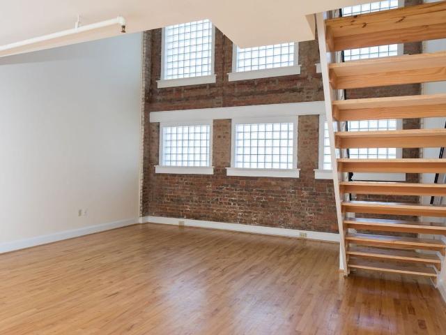 Theater Row 3 Bedroom Apartment for Rent at 115 W Broad St, Richmond, VA 23220 Monroe Ward