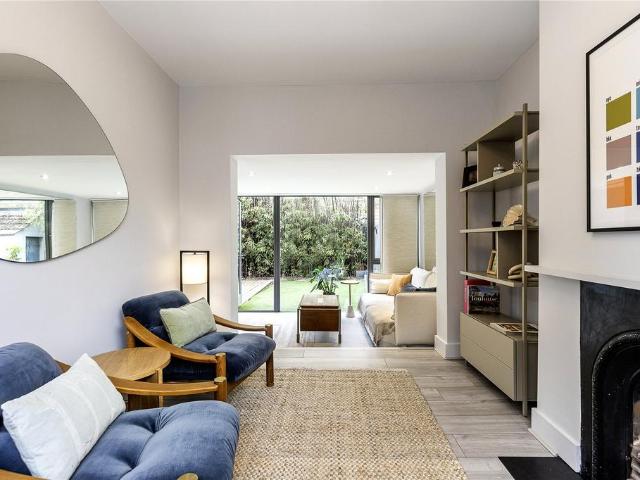 Theed Street, Waterloo, London, SE1 2 bed terraced house to rent £6,000 pcm £1,385 pw