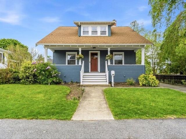 Thelma Ave, Somerset, Home For Sale