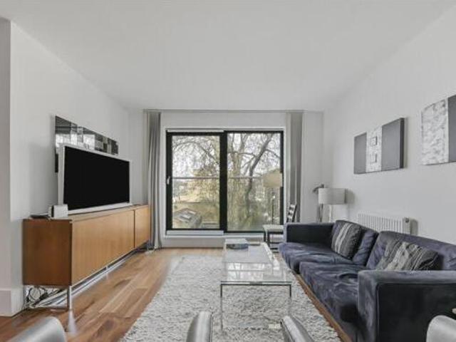 Theobalds Road, London, 2 Bedroom Flat