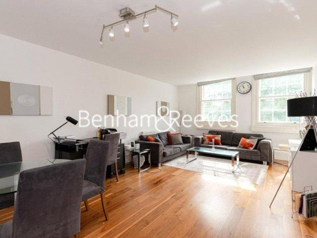 Theobalds Road, London WC1X 2 bed apartment to rent £4,000 pcm £923 pw