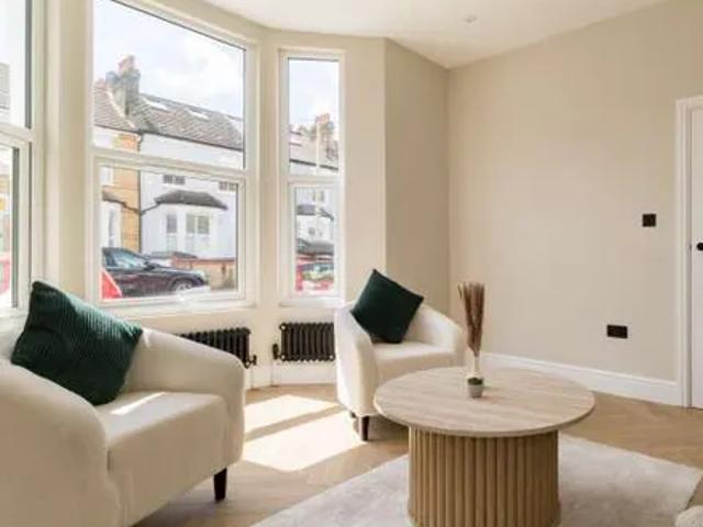 Theodore Road, London, SE13 6HT, United Kingdom | 5 bed apartment for rent #167782066 | Rentberry