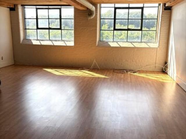 Thermos Ave Unit B, Norwich, Condo For Sale