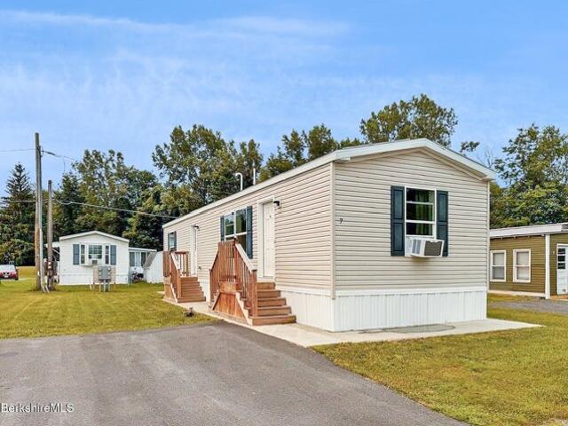 Third Ave, Cheshire, Property For Sale