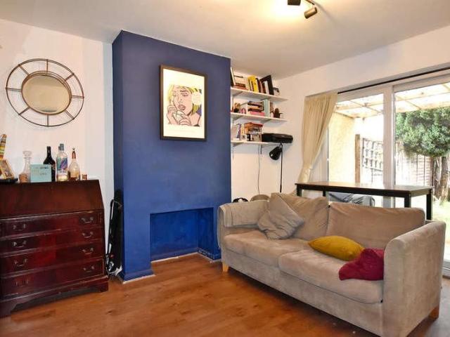 Third Avenue Watford, WD25