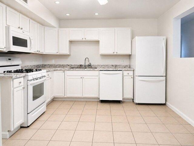 Third St Unit,fall River, Condo For Sale