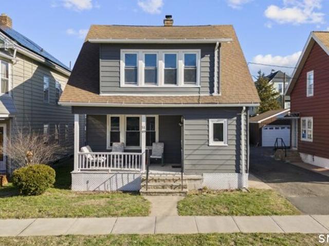 Third St, Hamden, Home For Sale