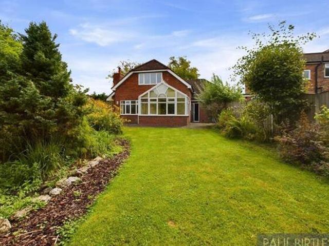 Thirlmere Road, Flixton, 3 Bedroom Detached