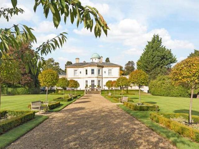 Thirlestaine Place, Cheltenham, 3 Bedroom Flat