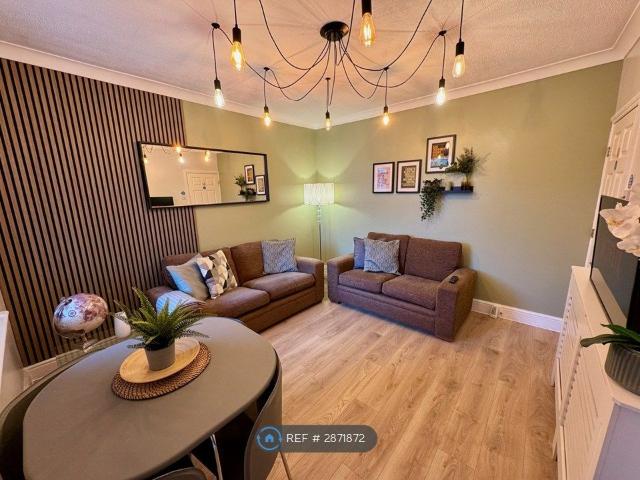 Thirlestane Road, Northampton NN4, Room to rent, £693 pcm | PrimeLocation