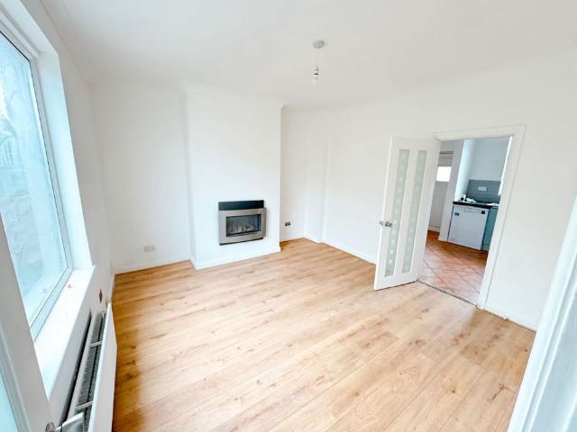 Thirlstone Avenue, Oldham, Manchester, OL4