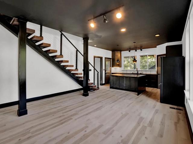 This modern, newly constructed 5 bedroom/6 bath home with an In Home Gym is within 2 minutes of Winthrop University! The property includes: Electronic Blackout and Privacy Shades in all downstairs rooms CPI Security System, Doorbell Camera, and.