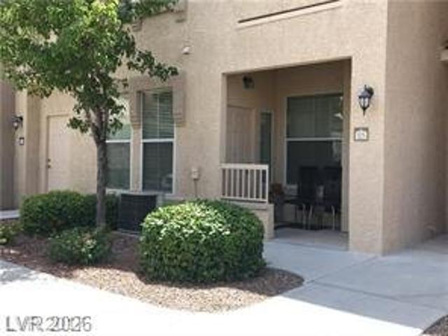 This accessible ground floor rental unit includes