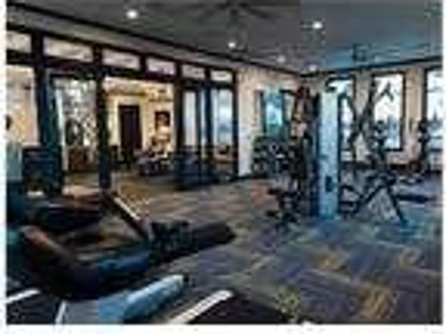 This Apartment is a must see. $909/mo