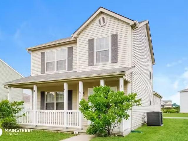 This beautiful, pet friendly home available for se 411 Lockba.