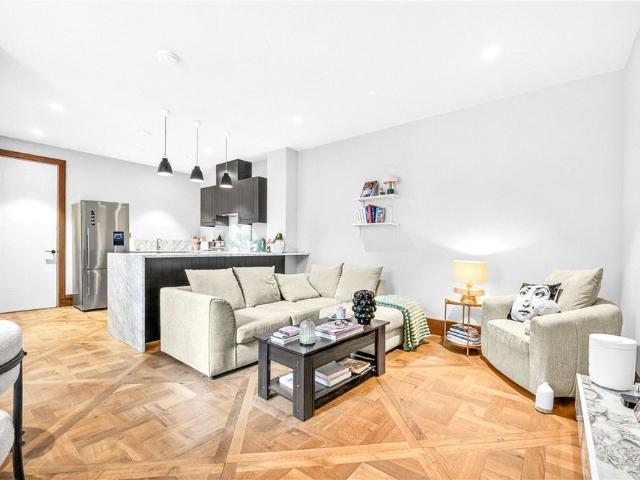 This exceptional one bedroom apartment is nestled within the prestigious Bechstein Hall development, home to just eight exclusive and meticulously designed residences