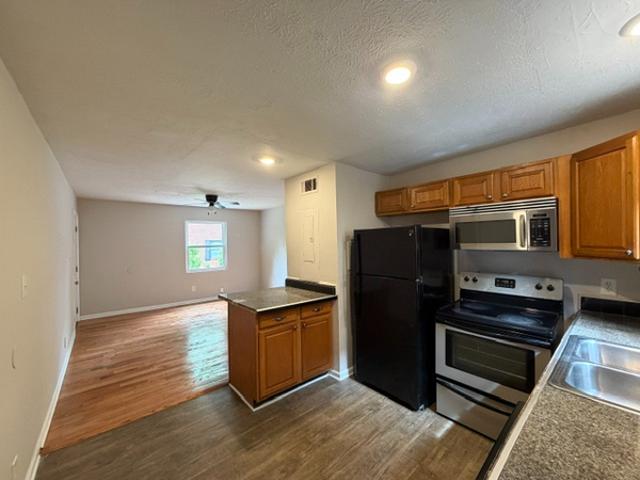 This inviting 2 bedroom, 1 bath home in Atlanta’s West End Historic District offers both comfort and modern touches.